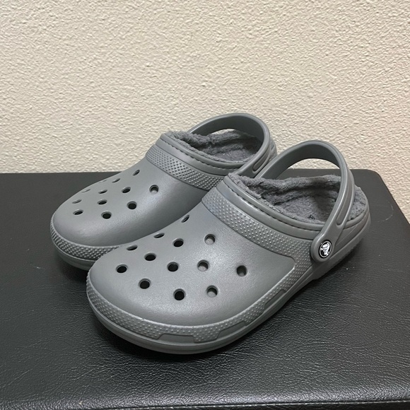 CROCS | Shoes | Crocs Classic Fuzz Lined Clogs Gray Womens 9 Mens 7 ...